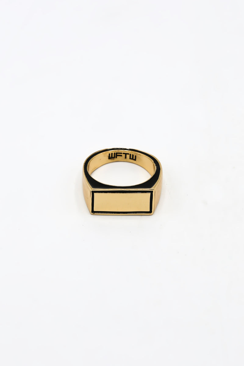 block-signet-ring – Wild for the Weekend